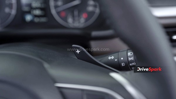 Brezza Since -2016; കാലങ്ങൾക്കിപ്പുറം പുത്തൻ ഉടുപ്പിട്ട് എസ്‌യുവി ...