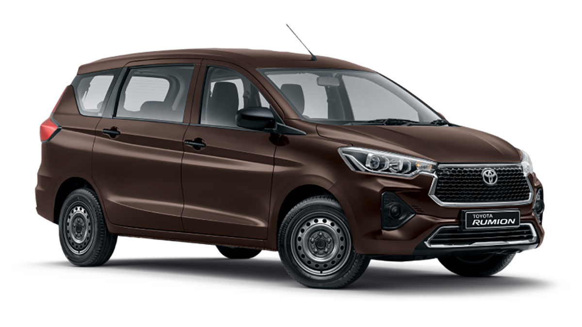 Toyota Rumion MPV രണ്ട് കുടുംബത്തിന് ഒന്നിച്ച് പോകാം; 27 കി.മീ ...